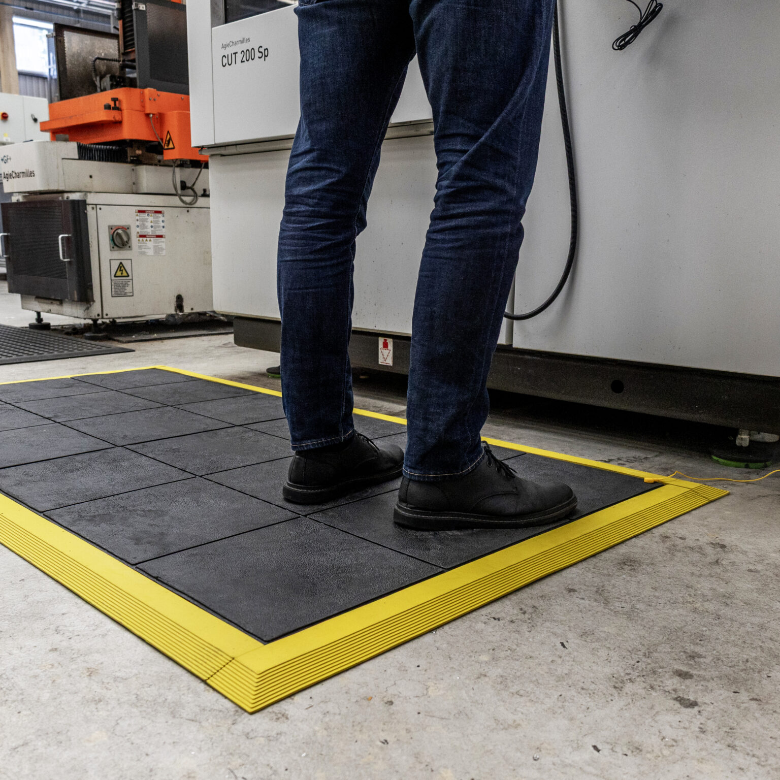 Fatigue-Step® Solid ESD - COBA